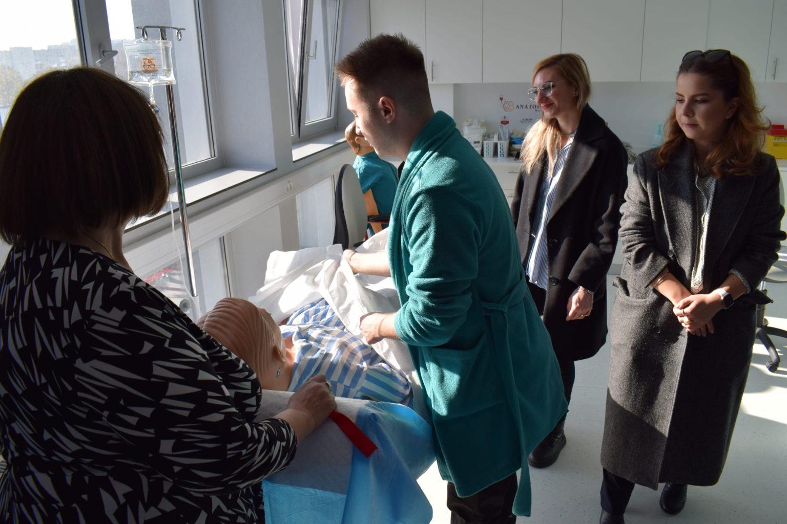 UN NOU LABORATOR MEDICAL PERFORMANT LA UNIVERSITATEA TITU MAIORESCU